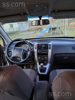 Hyundai Tucson 2007 Rīga, ar dzinēja tilpumu 2.00 L un nobraukumu 239 tūkst. km par 2600 €, foto 3 vietnē AUTOMOTO.COM.LV