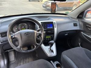 Hyundai Tucson 2007 in Vilnius, with an engine capacity of 2.00 L and mileage of 300 thousand km for 1800 €, photo 12 on AUTOMOTO.COM.LV