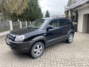 Hyundai Tucson 2007 in Prienai, with an engine capacity of 2.00 L and mileage of 264 thousand km for 1999 €, photo  on AUTOMOTO.COM.LV