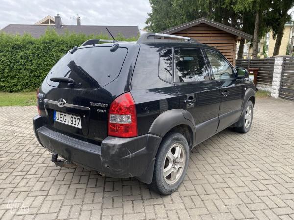 Hyundai Tucson 2007 in Prienai, with an engine capacity of 2.00 L and mileage of 264 thousand km for 1999 €, photo 5 on AUTOMOTO.COM.LV
