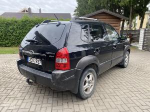 Hyundai Tucson 2007 in Prienai, with an engine capacity of 2.00 L and mileage of 264 thousand km for 1999 €, photo 6 on AUTOMOTO.COM.LV