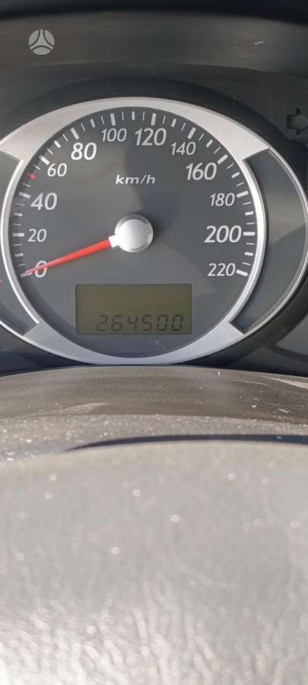 Hyundai Tucson 2007 in Kaunas, with an engine capacity of 1.99 L and mileage of 265 thousand km for 3000 €, photo 3 on AUTOMOTO.COM.LV