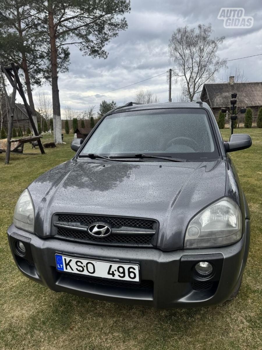 Hyundai Tucson 2008 Viļņa, ar dzinēja tilpumu 2.00 L un nobraukumu 3 tūkst. km par 3300 €, foto 3 vietnē AUTOMOTO.COM.LV