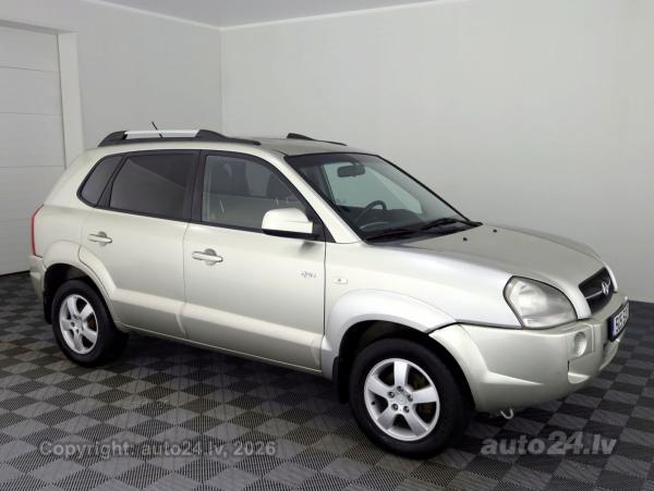 Hyundai Tucson 2008 in Tallinn, with an engine capacity of 2.00 L and mileage of 159 thousand km for 2299 €, photo 1 on AUTOMOTO.COM.LV