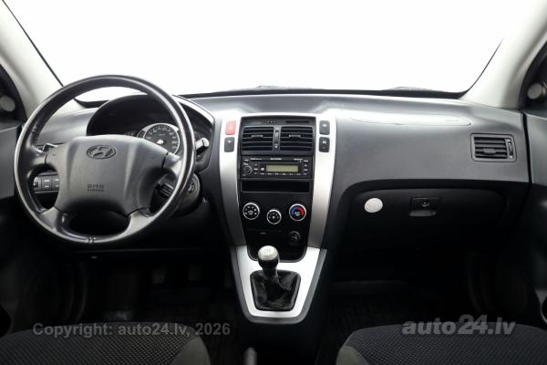 Hyundai Tucson 2008 in Tallinn, with an engine capacity of 2.00 L and mileage of 159 thousand km for 2299 €, photo 5 on AUTOMOTO.COM.LV