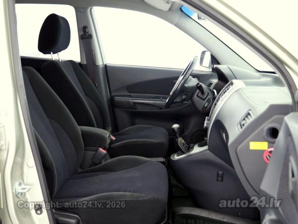 Hyundai Tucson 2008 in Tallinn, with an engine capacity of 2.00 L and mileage of 159 thousand km for 2299 €, photo 6 on AUTOMOTO.COM.LV