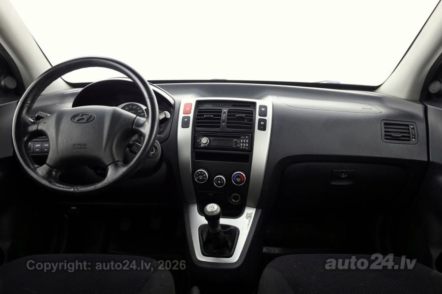 Hyundai Tucson 2008 in Tallinn, with an engine capacity of 2.00 L and mileage of 264 thousand km for 1499 €, photo 6 on AUTOMOTO.COM.LV