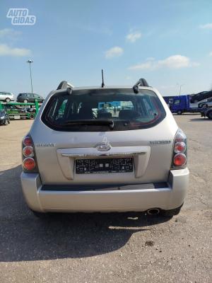 Hyundai Tucson 2009 in Marijampole, with an engine capacity of 2.00 L and mileage of 221 thousand km for 2799 €, photo 6 on AUTOMOTO.COM.LV