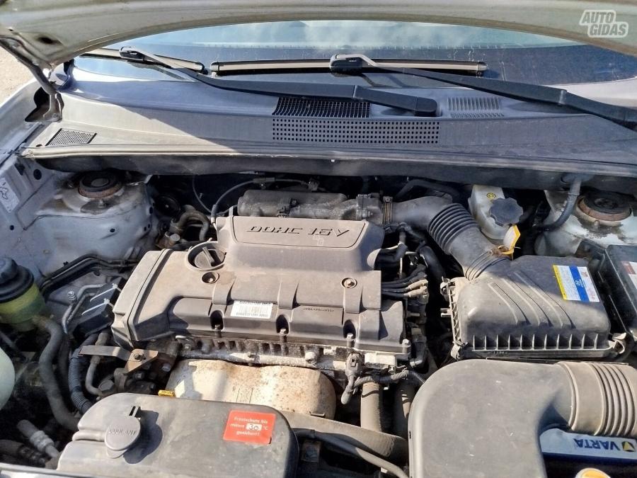 Hyundai Tucson 2009 in Marijampole, with an engine capacity of 2.00 L and mileage of 221 thousand km for 2799 €, photo 11 on AUTOMOTO.COM.LV