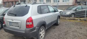 Hyundai Tucson 2010 in Kretinga, with an engine capacity of 2.00 L and mileage of 20 thousand km for 2750 €, photo 5 on AUTOMOTO.COM.LV