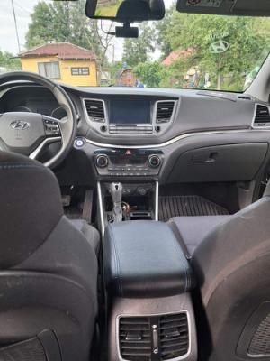 Hyundai Tucson 2015 Narva-Jēsū, ar dzinēja tilpumu 2.00 L un nobraukumu 202 tūkst. km par 12000 €, foto 9 vietnē AUTOMOTO.COM.LV