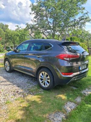 Hyundai Tucson 2015 Narva-Jēsū, ar dzinēja tilpumu 2.00 L un nobraukumu 202 tūkst. km par 12000 €, foto 17 vietnē AUTOMOTO.COM.LV