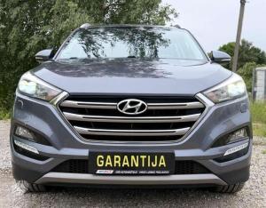 Hyundai Tucson 2015 in Siauliai, with an engine capacity of 2.00 L and mileage of 241 thousand km for 13999 €, photo 6 on AUTOMOTO.COM.LV