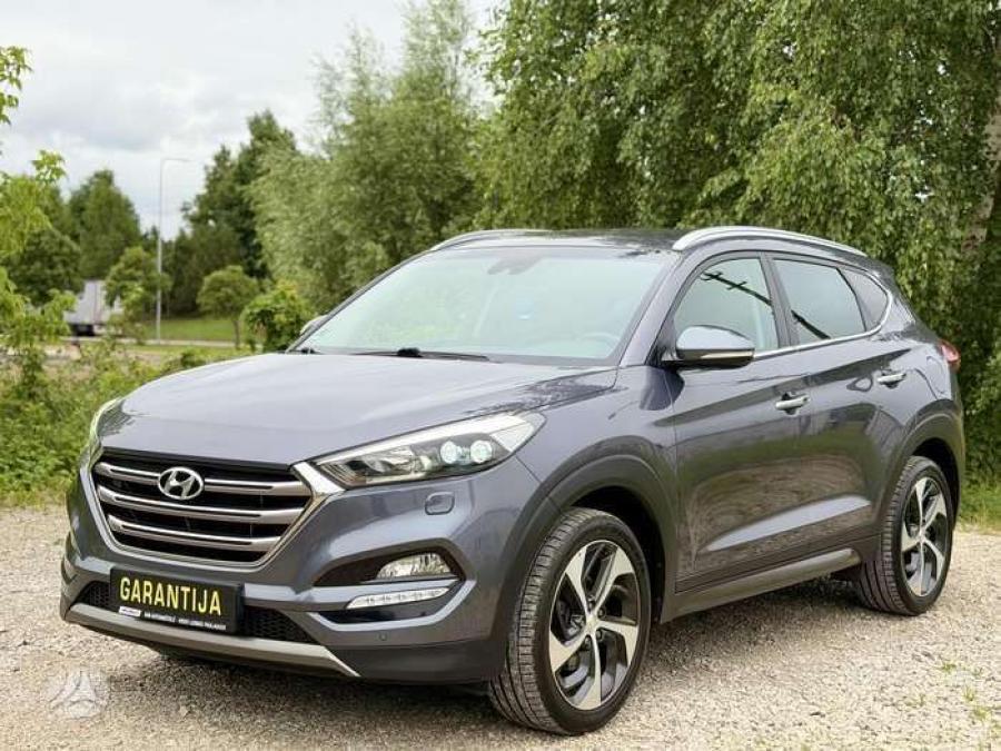 Hyundai Tucson 2015 in Siauliai, with an engine capacity of 2.00 L and mileage of 241 thousand km for 13999 €, photo 21 on AUTOMOTO.COM.LV