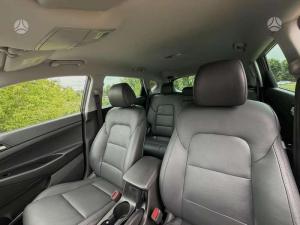 Hyundai Tucson 2015 in Siauliai, with an engine capacity of 2.00 L and mileage of 241 thousand km for 13999 €, photo 29 on AUTOMOTO.COM.LV