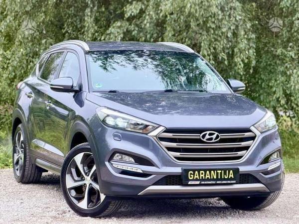 Hyundai Tucson 2015 in Siauliai, with an engine capacity of 2.00 L and mileage of 241 thousand km for 13999 €, photo 1 on AUTOMOTO.COM.LV