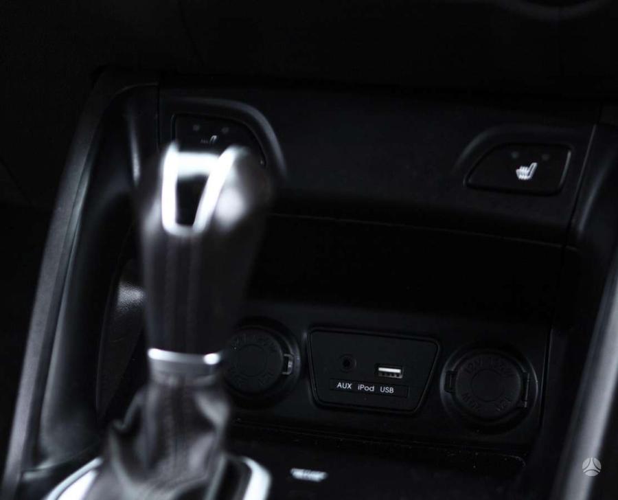 Hyundai Tucson 2015 in Vilnius, with an engine capacity of 2.36 L and mileage of 174 thousand km for 8990 €, photo 14 on AUTOMOTO.COM.LV