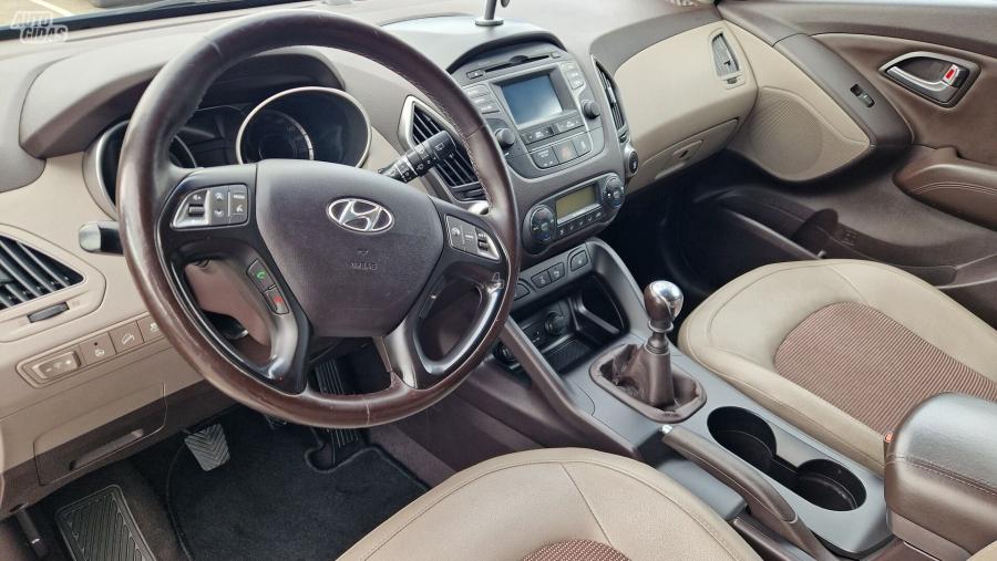 Hyundai Tucson 2015 Klaipėda, ar dzinēja tilpumu 2.00 L un nobraukumu 182 tūkst. km par 8490 €, foto 5 vietnē AUTOMOTO.COM.LV