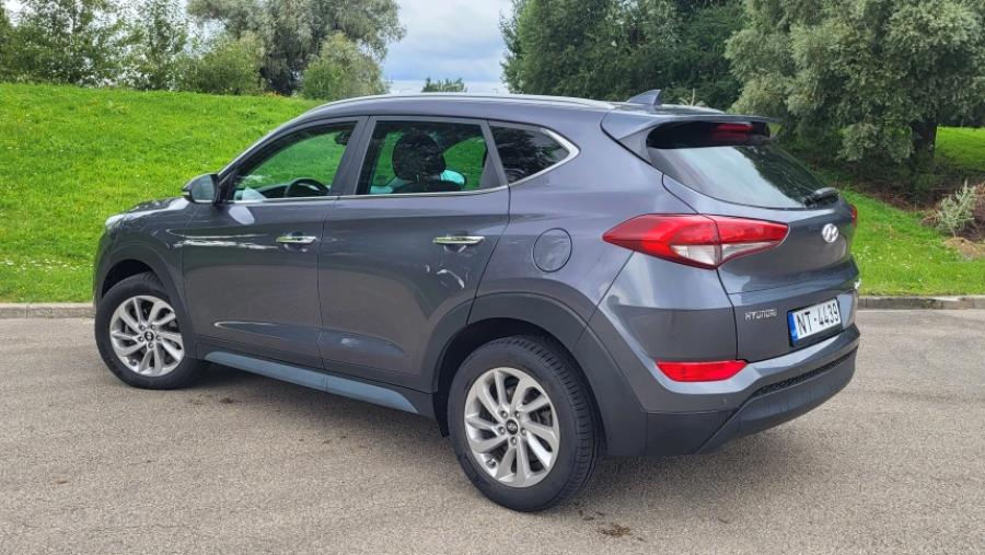 Hyundai Tucson 2016 in Riga, with an engine capacity of 1.70 L and mileage of 197 thousand km for 11600 €, photo 22 on AUTOMOTO.COM.LV