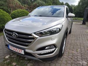 Hyundai Tucson 2016 in Telschi, with an engine capacity of 1.70 L and mileage of 250 thousand km for 10800 €, photo  on AUTOMOTO.COM.LV