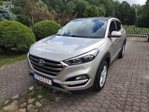Hyundai Tucson 2016 in Telschi, with an engine capacity of 1.70 L and mileage of 250 thousand km for 10800 €, photo 4 on AUTOMOTO.COM.LV