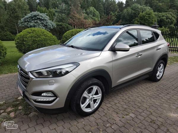 Hyundai Tucson 2016 in Telschi, with an engine capacity of 1.70 L and mileage of 250 thousand km for 10800 €, photo 5 on AUTOMOTO.COM.LV