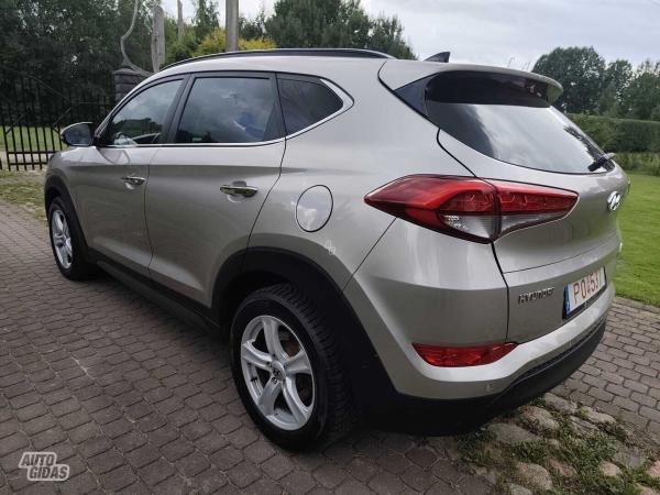 Hyundai Tucson 2016 in Telschi, with an engine capacity of 1.70 L and mileage of 250 thousand km for 10800 €, photo 9 on AUTOMOTO.COM.LV