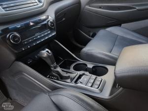 Hyundai Tucson 2016 in Telschi, with an engine capacity of 1.70 L and mileage of 250 thousand km for 10800 €, photo 21 on AUTOMOTO.COM.LV