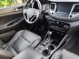 Hyundai Tucson 2016 in Telschi, with an engine capacity of 1.70 L and mileage of 250 thousand km for 10800 €, photo 23 on AUTOMOTO.COM.LV