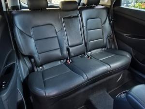 Hyundai Tucson 2016 in Telschi, with an engine capacity of 1.70 L and mileage of 250 thousand km for 10800 €, photo 27 on AUTOMOTO.COM.LV