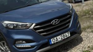 Hyundai Tucson 2016 in Jelgava, with an engine capacity of 1.70 L and mileage of 207 thousand km for 8990 €, photo 6 on AUTOMOTO.COM.LV