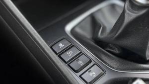 Hyundai Tucson 2016 in Jelgava, with an engine capacity of 1.70 L and mileage of 207 thousand km for 8990 €, photo 20 on AUTOMOTO.COM.LV
