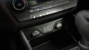 Hyundai Tucson 2016 in Jelgava, with an engine capacity of 1.70 L and mileage of 207 thousand km for 8990 €, photo 21 on AUTOMOTO.COM.LV