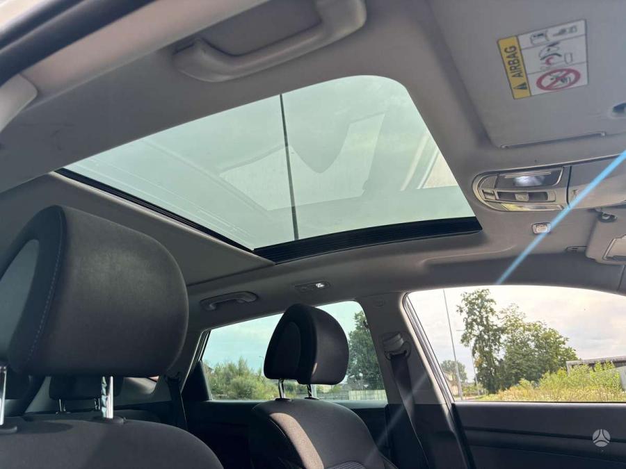 Hyundai Tucson 2016 in Taurage, with an engine capacity of 1.69 L and mileage of 191 thousand km for 9300 €, photo 11 on AUTOMOTO.COM.LV