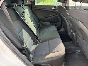 Hyundai Tucson 2016 in Taurage, with an engine capacity of 1.69 L and mileage of 191 thousand km for 9300 €, photo 15 on AUTOMOTO.COM.LV