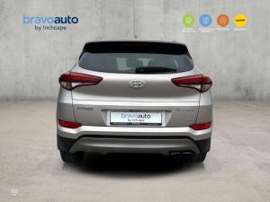 Hyundai Tucson 2016 in Klaipeda, with an engine capacity of 1.60 L and mileage of 147 thousand km for 13500 €, photo 5 on AUTOMOTO.COM.LV