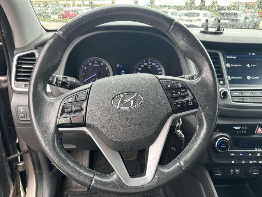 Hyundai Tucson 2016 in Klaipeda, with an engine capacity of 1.60 L and mileage of 147 thousand km for 13500 €, photo 22 on AUTOMOTO.COM.LV