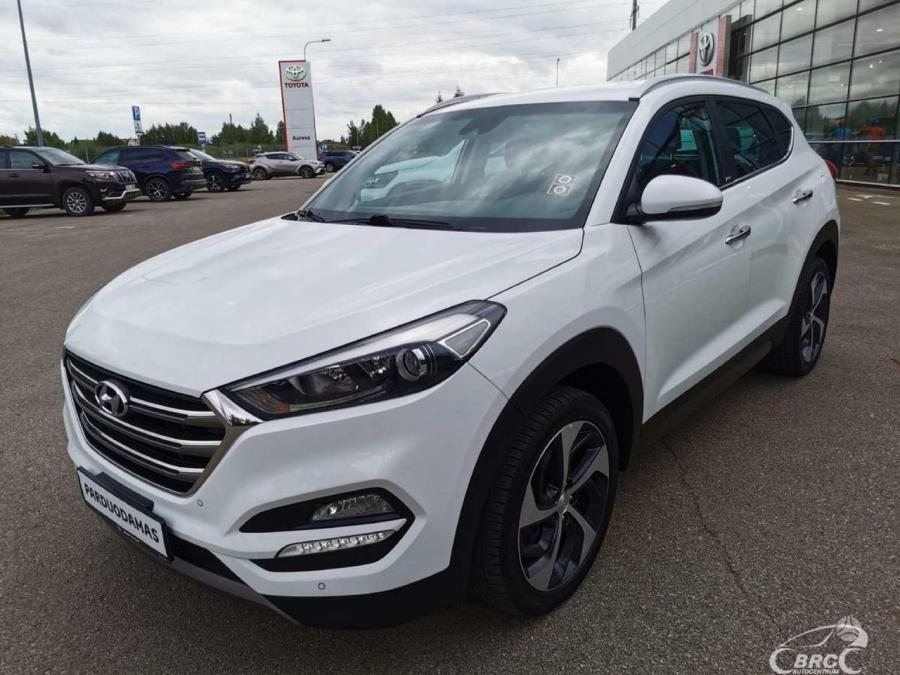 Hyundai Tucson 2016 in Vilnius, with an engine capacity of 1.69 L and mileage of 194 thousand km for 7500 €, photo 4 on AUTOMOTO.COM.LV