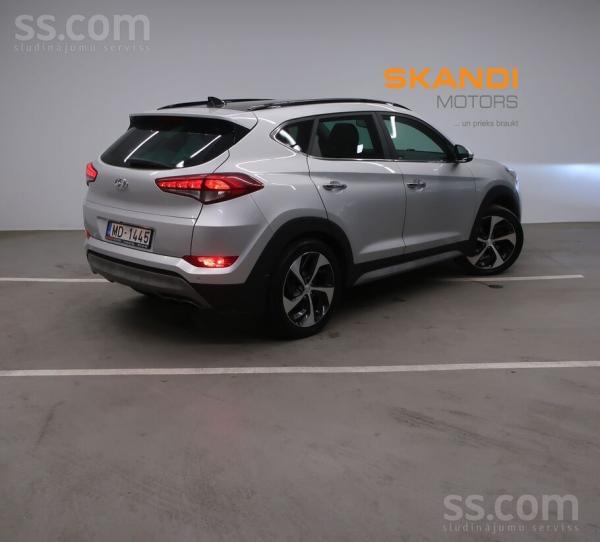 Hyundai Tucson 2017 in Riga, with an engine capacity of 1.60 L and mileage of 178 thousand km for 15790 €, photo 4 on AUTOMOTO.COM.LV