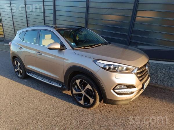 Hyundai Tucson 2017 Liepāja, ar dzinēja tilpumu 2.00 L un nobraukumu 99 tūkst. km par 14000 €, foto 1 vietnē AUTOMOTO.COM.LV