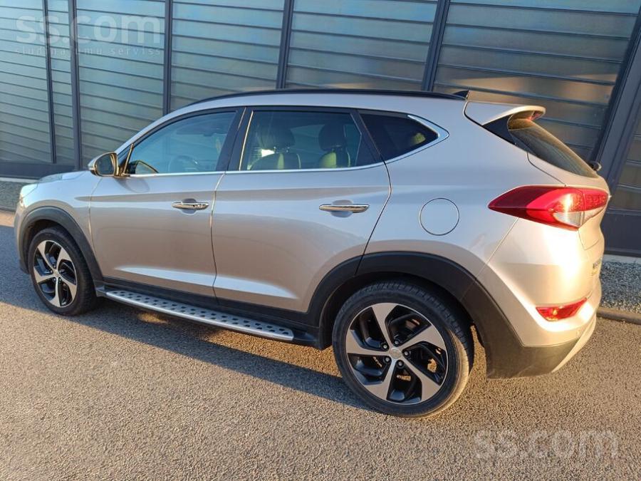 Hyundai Tucson 2017 Liepāja, ar dzinēja tilpumu 2.00 L un nobraukumu 99 tūkst. km par 14000 €, foto 5 vietnē AUTOMOTO.COM.LV