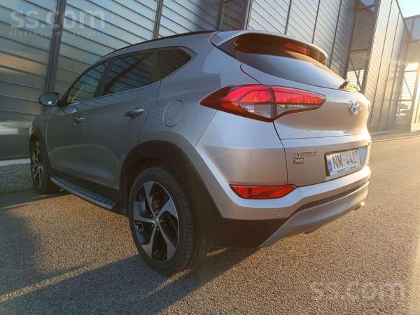 Hyundai Tucson 2017 Liepāja, ar dzinēja tilpumu 2.00 L un nobraukumu 99 tūkst. km par 14000 €, foto 9 vietnē AUTOMOTO.COM.LV