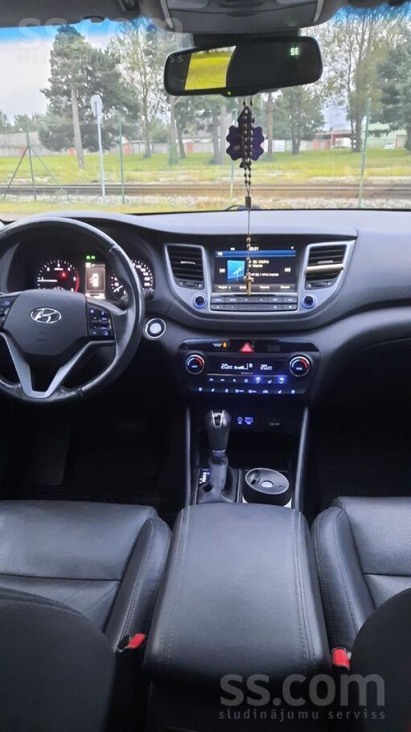 Hyundai Tucson 2017 in Liepaja, with an engine capacity of 2.00 L and mileage of 125 thousand km for 17000 €, photo 9 on AUTOMOTO.COM.LV