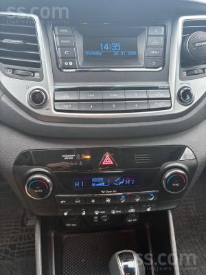 Hyundai Tucson 2017 in Riga, with an engine capacity of 1.70 L and mileage of 0 thousand km for 11600 €, photo 10 on AUTOMOTO.COM.LV