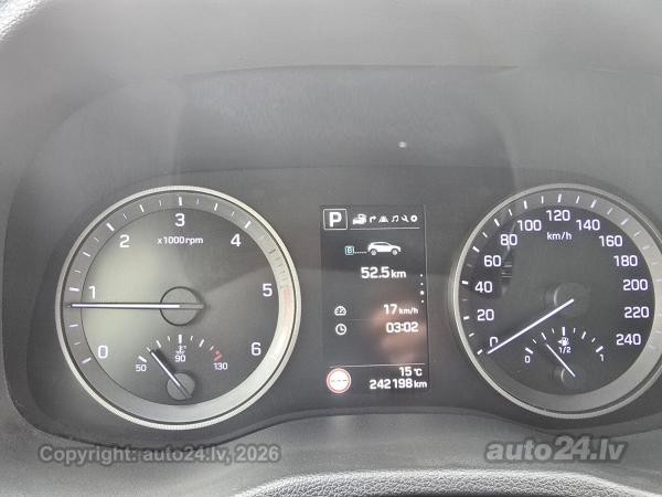 Hyundai Tucson 2017 in Tallinn, with an engine capacity of 2.00 L and mileage of 242 thousand km for 11900 €, photo 10 on AUTOMOTO.COM.LV