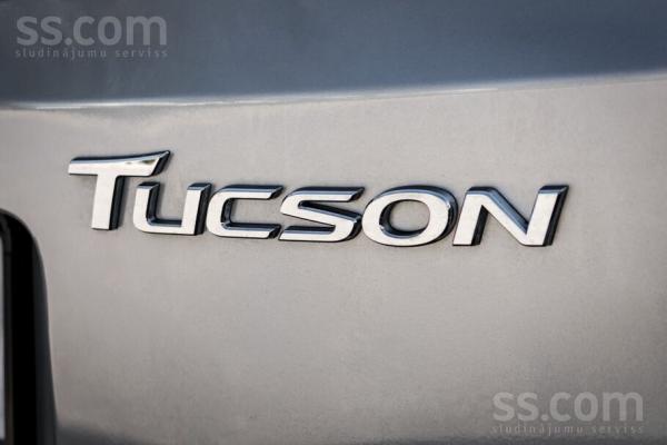 Hyundai Tucson 2017 in Riga, with an engine capacity of 1.70 L and mileage of 216 thousand km for 11950 €, photo 8 on AUTOMOTO.COM.LV