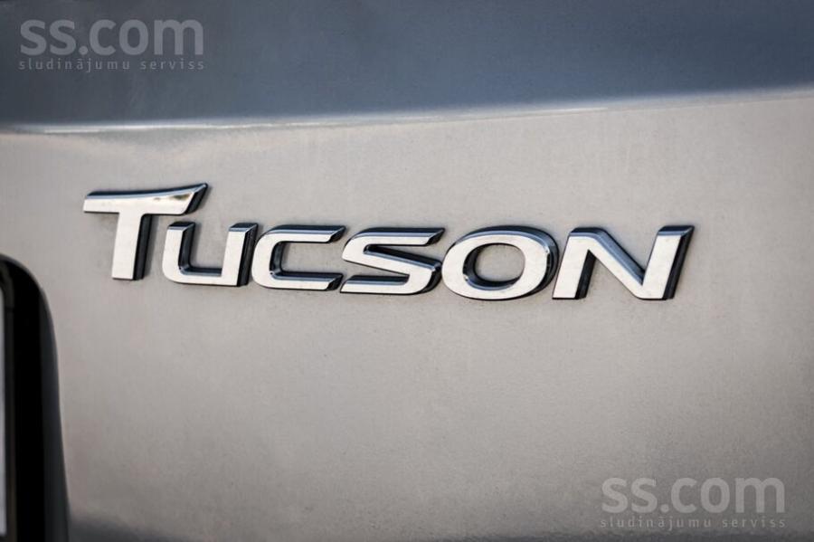 Hyundai Tucson 2017 in Riga, with an engine capacity of 1.70 L and mileage of 216 thousand km for 11950 €, photo 9 on AUTOMOTO.COM.LV