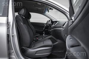 Hyundai Tucson 2017 in Riga, with an engine capacity of 1.70 L and mileage of 216 thousand km for 11950 €, photo 11 on AUTOMOTO.COM.LV