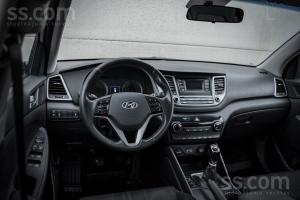 Hyundai Tucson 2017 in Riga, with an engine capacity of 1.70 L and mileage of 216 thousand km for 11950 €, photo 17 on AUTOMOTO.COM.LV