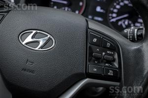 Hyundai Tucson 2017 in Riga, with an engine capacity of 1.70 L and mileage of 216 thousand km for 11950 €, photo 21 on AUTOMOTO.COM.LV